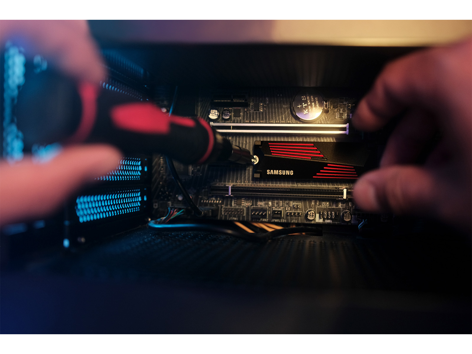 990 PRO W Heatsink PCIe 4 0 NVMe SSD 1TB Memory Storage MZ 990 PRO W Heatsink PCIe 4 0 NVMe SSD 1TB Memory Storage MZ