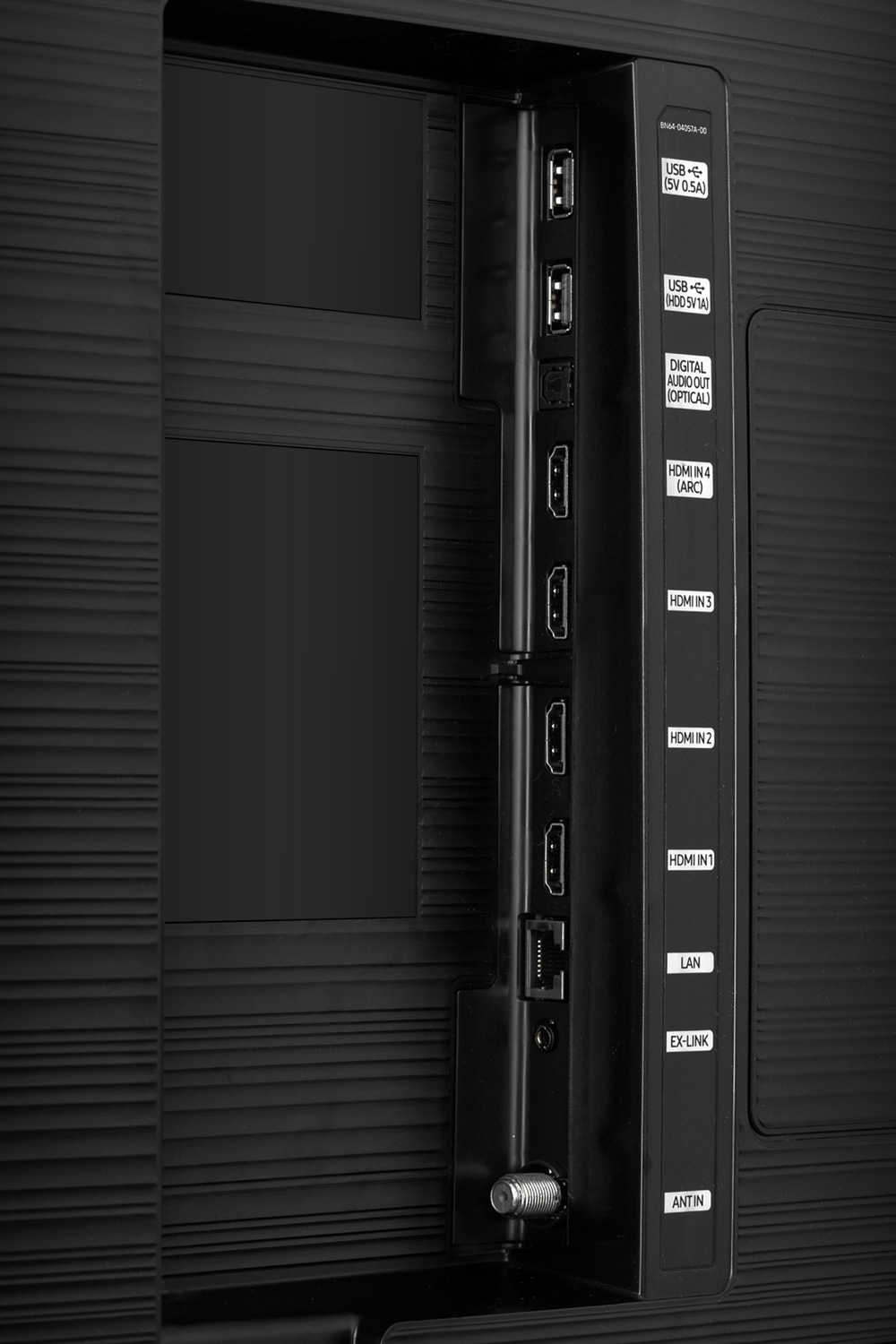 Back Ports and VESA screw hole specs: NU8000