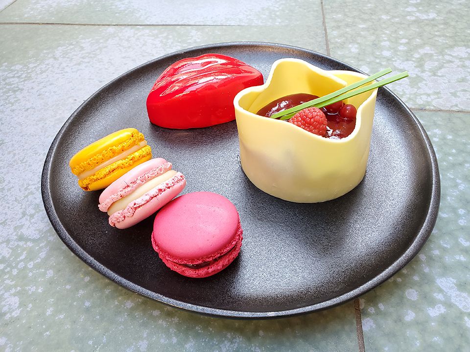 Samsung Galaxy Fold Camera - 6 Wide Angle Phone Cameras | Samsung US