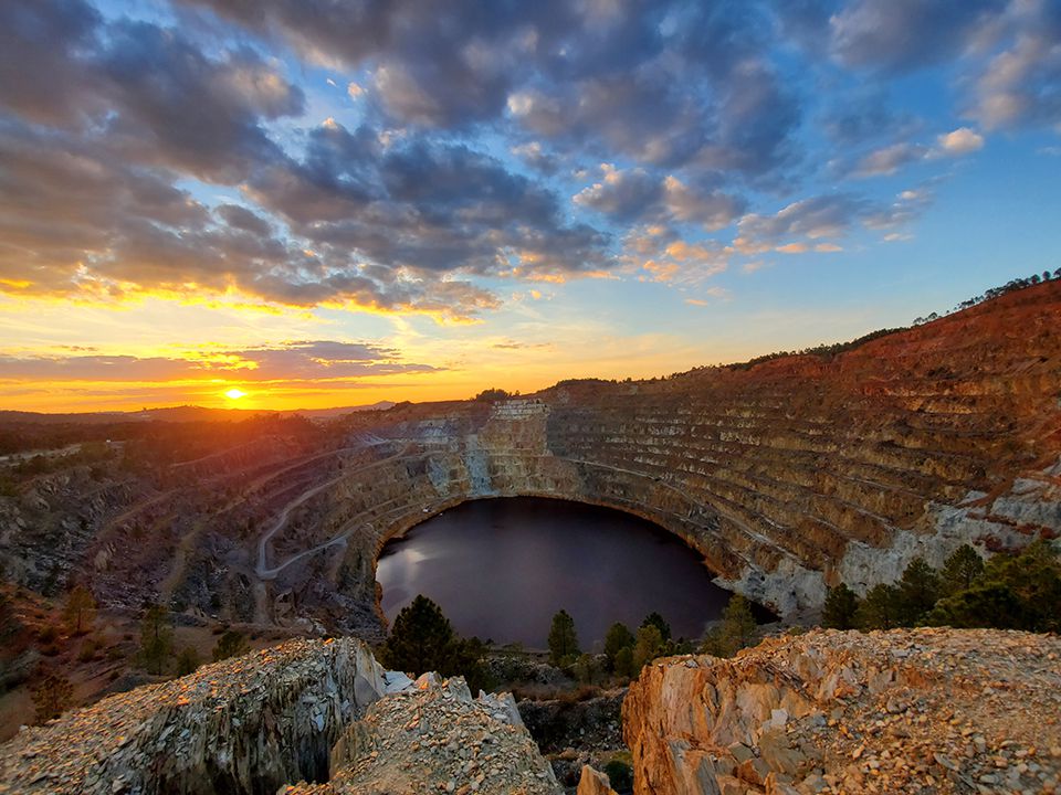 Samsung Galaxy Fold Camera - 6 Wide Angle Phone Cameras | Samsung US