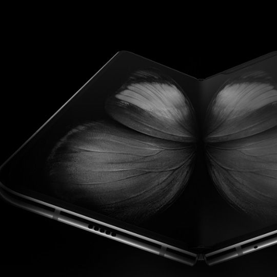 Samsung Galaxy Fold Camera - 6 Wide Angle Phone Cameras | Samsung US